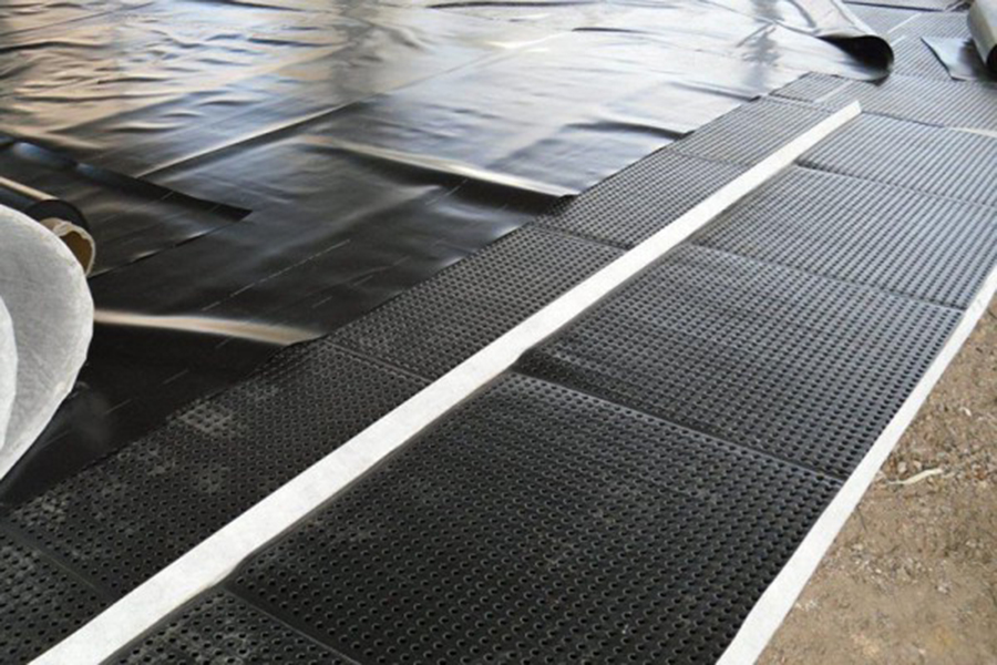 Discover Our Geocomposite Drainage Supplies | HERMEQ